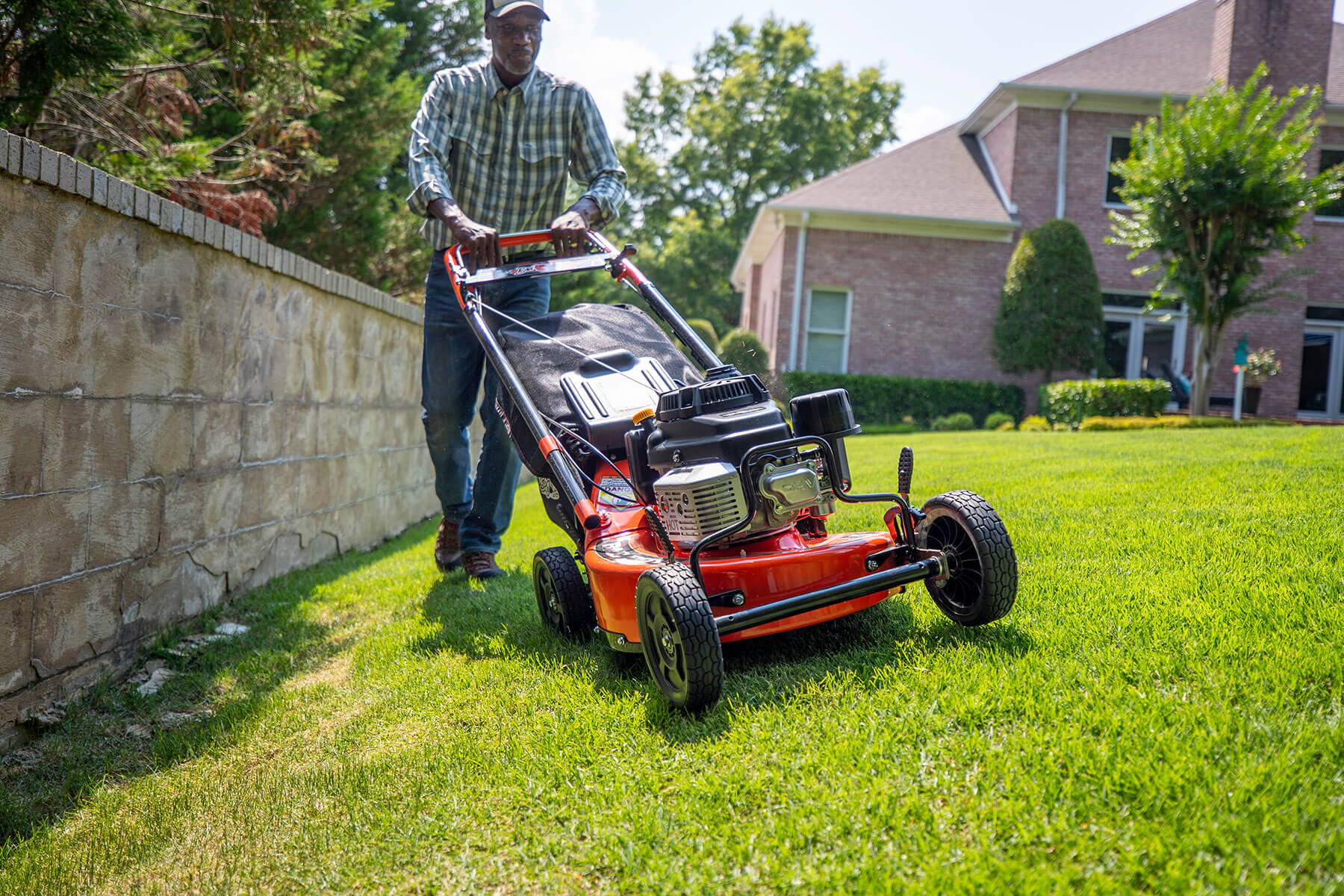Bad Boy Commercial Self-Propelled Push Mower - 25" – Foards