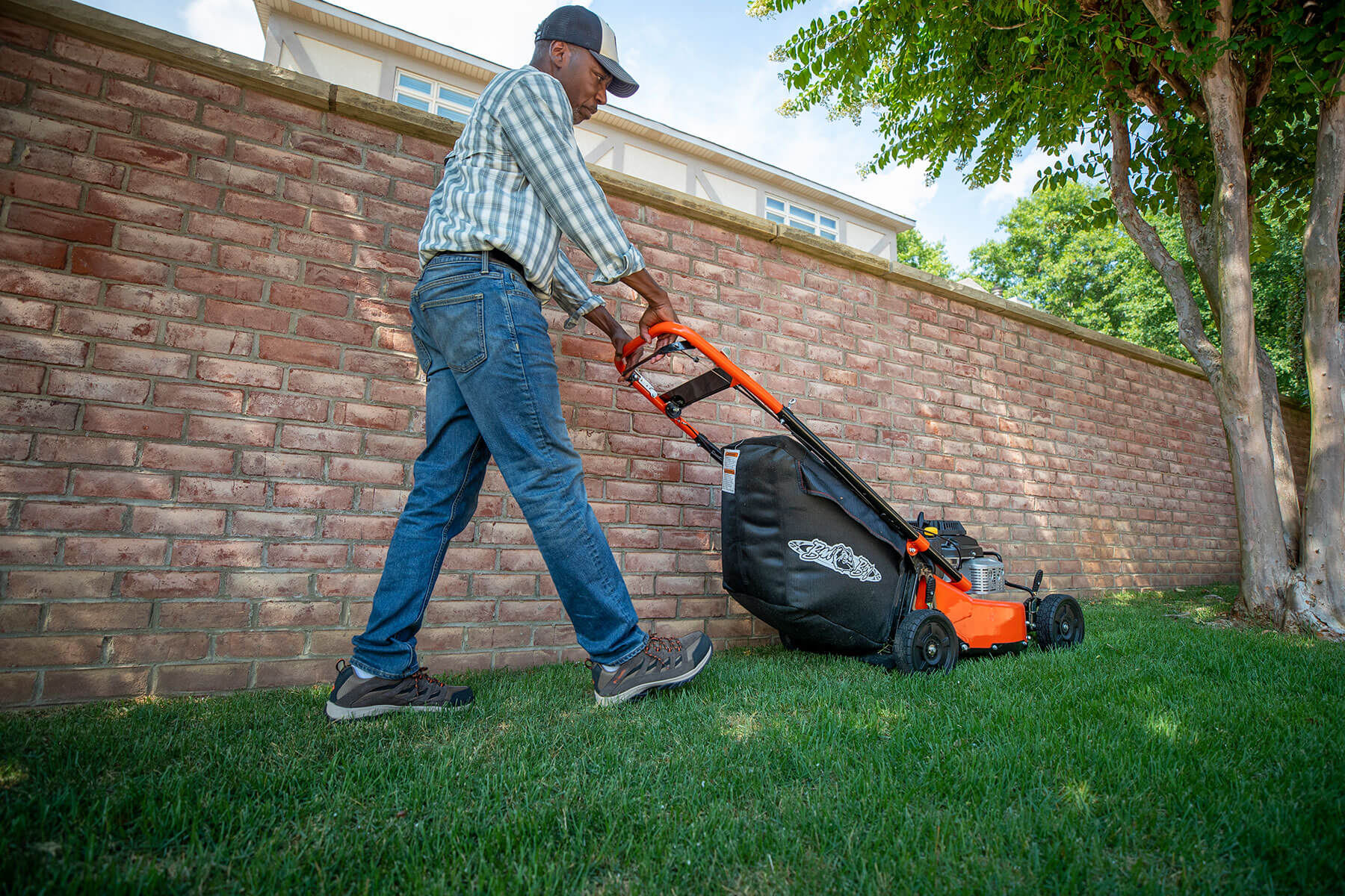 Bad Boy Commercial Self-Propelled Push Mower - 21" – Foards